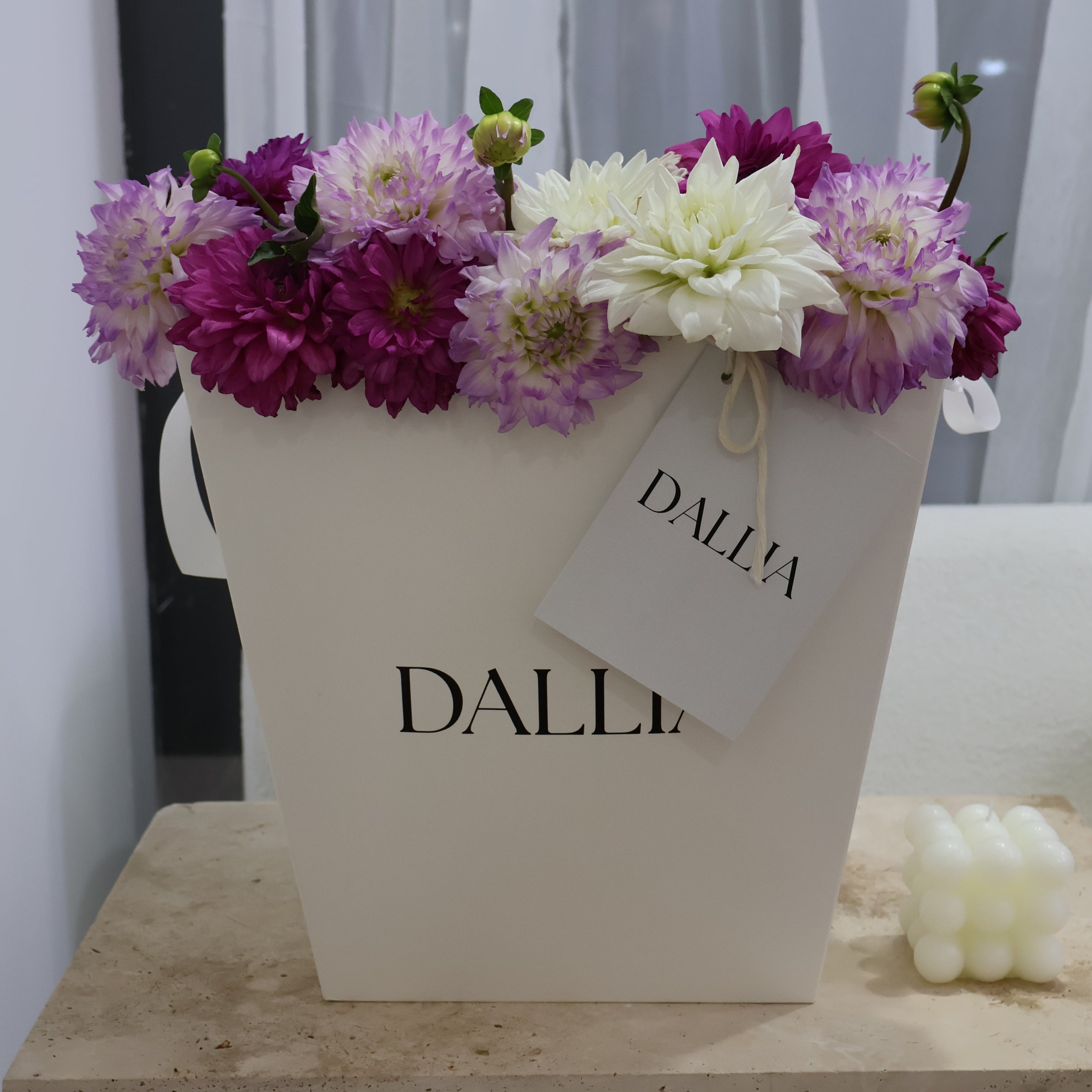 Dahlia's – Dallia